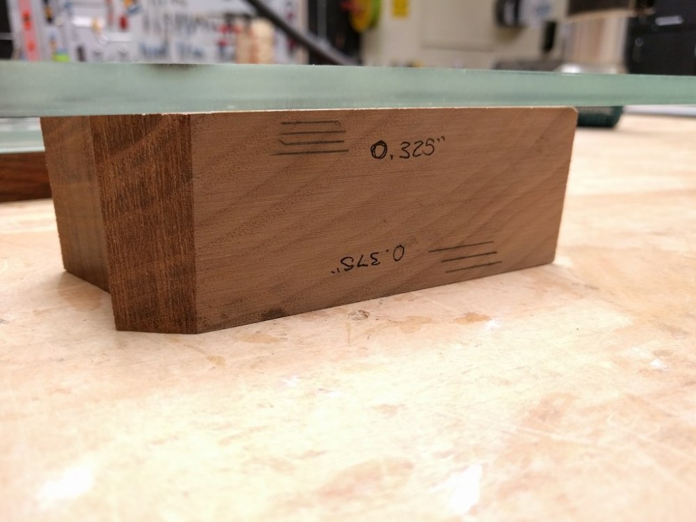 Makita RT0700C Compact Router - part 3 - Tools and Consumables ...