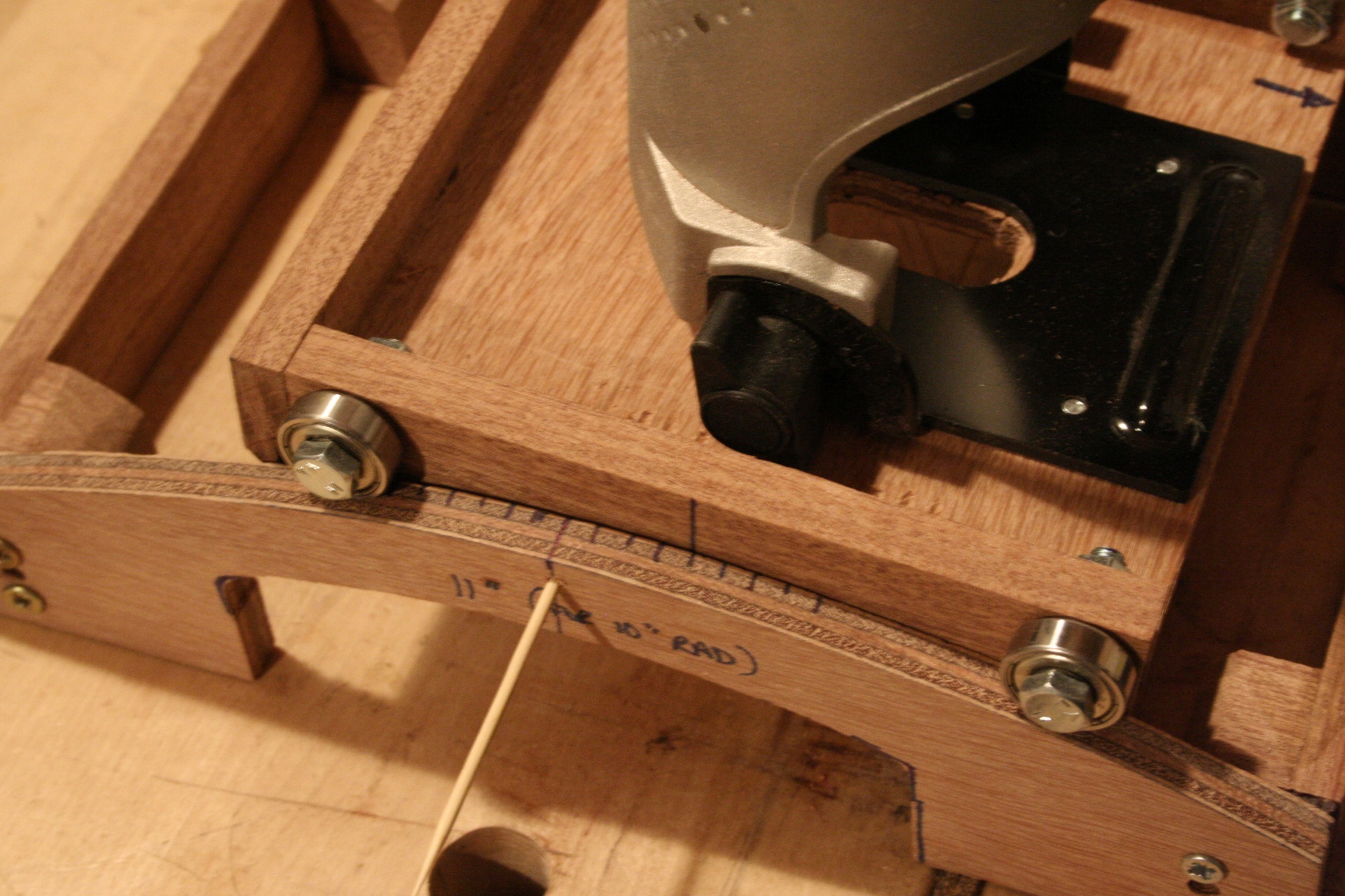 anyone use a radius jig? - The Design Bar - ProjectGuitar.com