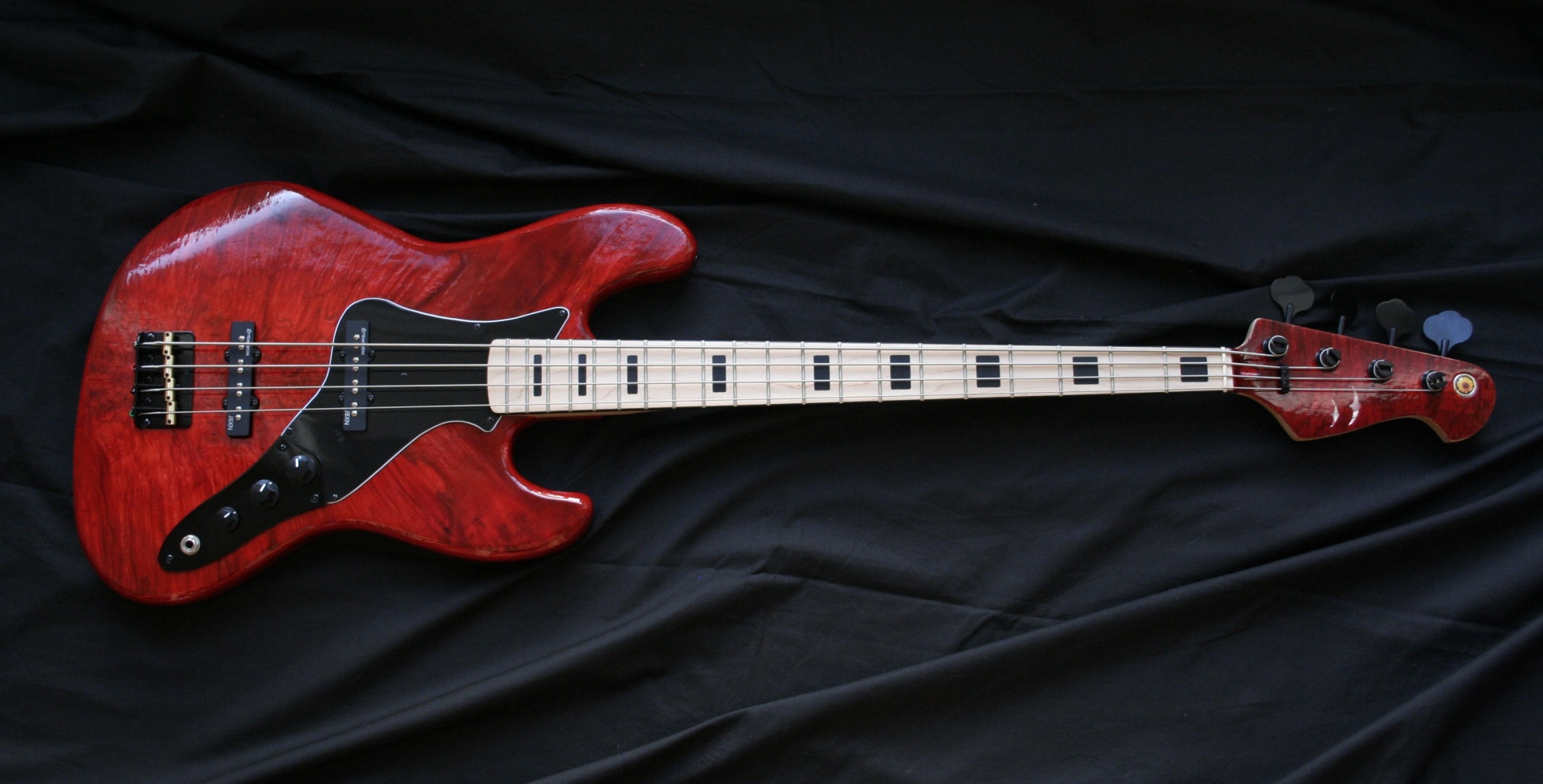 build #11 - Snuffy's Billy Bongo bass - In Progress and Finished Work ...
