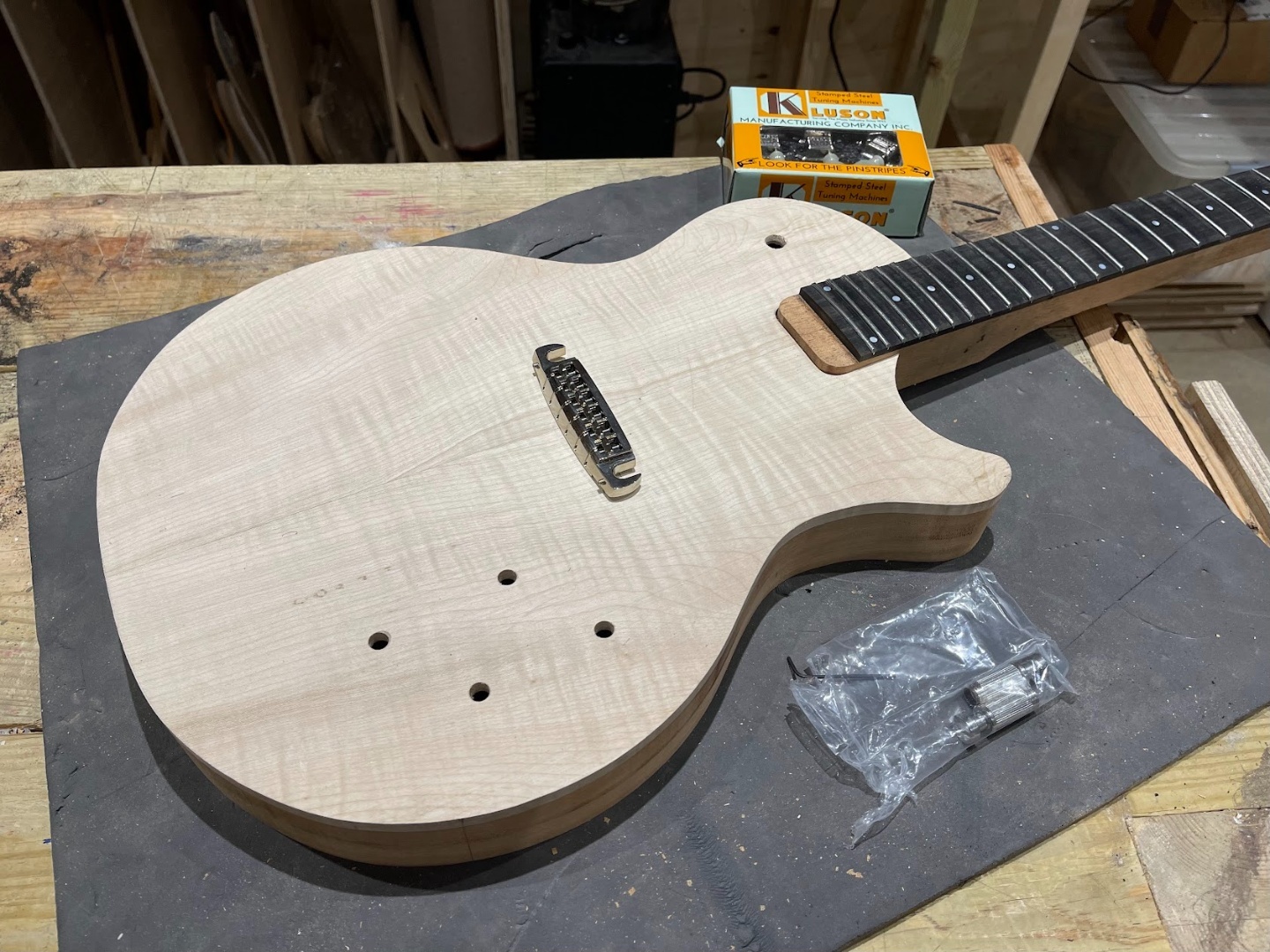 Les paul special build(s) - In Progress and Finished Work ...